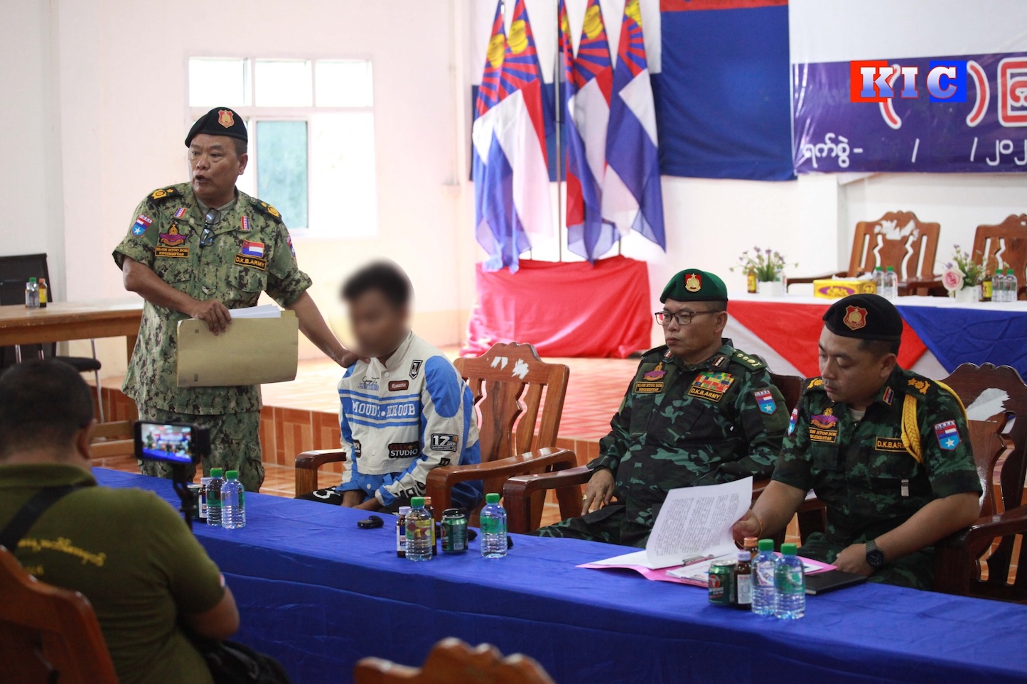 ကလူၤဃုဖီၣ်ပှၤလၢဃ့ၢ်ပူၤဖျဲးအသးတဖၣ်ဒီးမၤဖျါထီၣ်တၢ်အမူးတုၤလၢအန့ၢ်အဂ့ ...